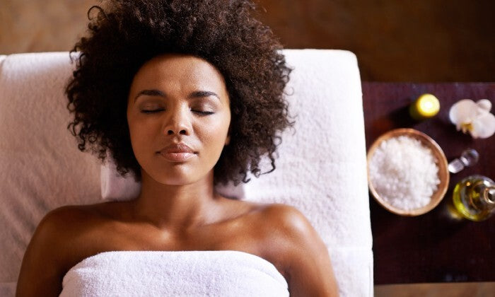 Luxury Treat-Yourself Massage Package with Bubbly – Hyperli