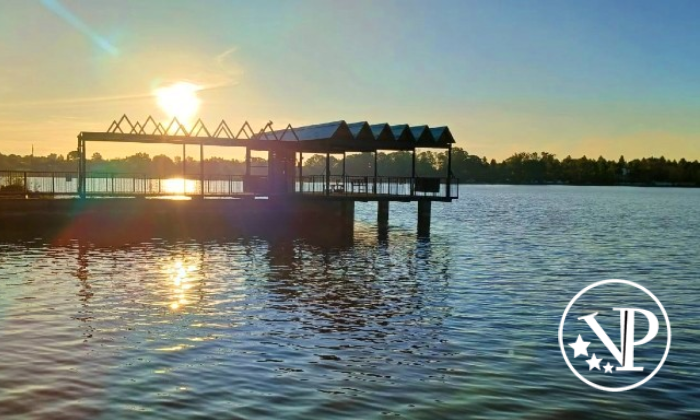 2-Night Stay for 2 incl 3-Hour Boat Cruise – Hyperli